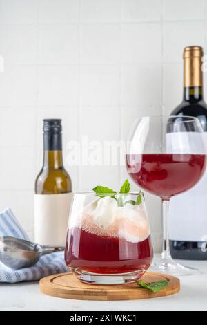Wine Ice cream Floats cocktail, red wine cold drink with vanilla ice ...