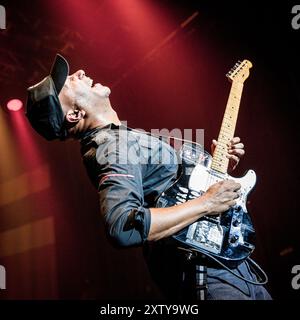 Tom Morello performing live on stage Stock Photo - Alamy