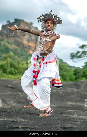 SIGIRIYA, SRI LANKA - JULY 16, 2024 : A Ves Dancer, also known as a ...