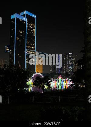 Dubai landmard, the One Za’abeel - Holds the record for longest ...