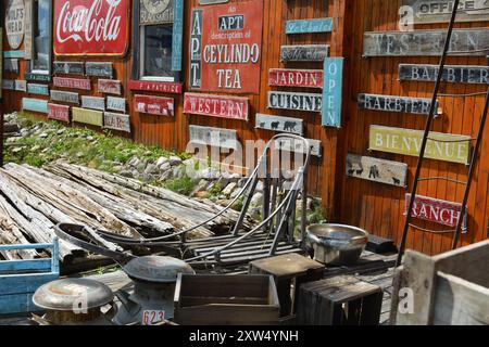 Images from antiques store displaying many vintage signs in Quebec ...