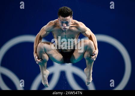 PARIS, FRANCE - AUGUST 08: Jordan Christopher Houlden of Team Great ...