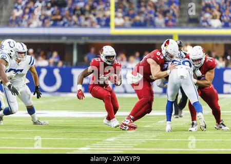 Arizona Cardinals running back Trey Benson (33) runs during an NFL ...
