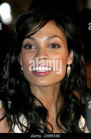 HOLLYWOOD, CA - NOVEMBER 16, 2004: Val Kilmer at the Los Angeles ...