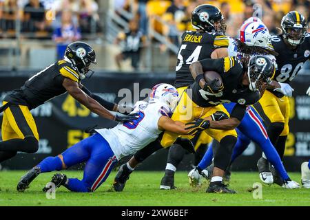 Buffalo Bills safety Taylor Rapp (9) leaves the field at half time ...