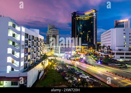 Sheraton Hotel and Downtown Kuching at Dusk Stock Photo - Alamy