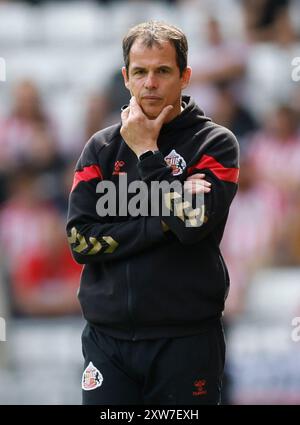 Sunderland manager Regis Le Bris arriving at the stadium before the ...