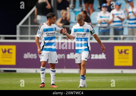 ZWOLLE - Players of Pec Zwolle celebrate Filip Krastev's 2-1 during the ...