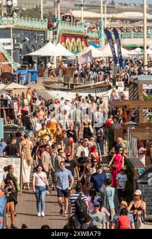 Brighton, August 17th 2024: Crowds enjoying the gorgeous August weather ...