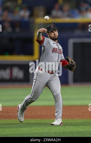 Arizona Diamondbacks' Eugenio Suárez (28) at bat during the eighth ...