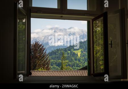 Garmisch-Partenkirchen ski resort town, Bavaria, Germany Stock Photo ...