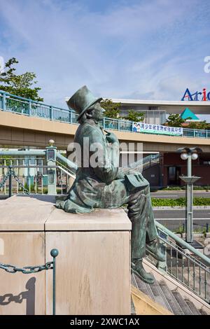 H. C. Andersen statue in Andersen Square (アンデルセン広場), Kurashiki, Okayama ...