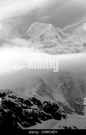The Ruth Gorge in Denali National Park, Alaska Stock Photo - Alamy