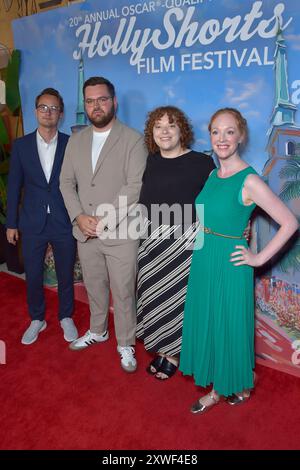 Yannick Hausler, Luke Shelley, Sophie Stacey und Jenna-Louise Hawkins ...