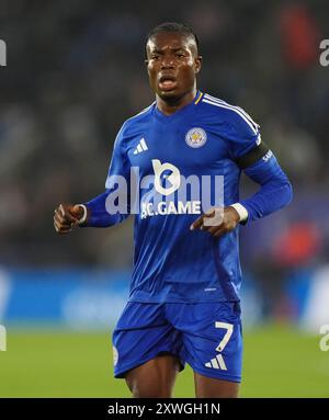 Leicester City's Abdul Fatawu during the Sky Bet Championship match at ...