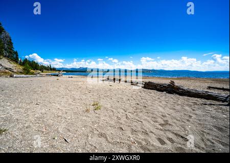Yellowstone National Park hike to Storm Point with beautiful views of ...