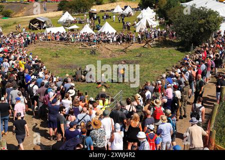 Crowds gather at The Yorkshire Wartime Experience to watch battle ...