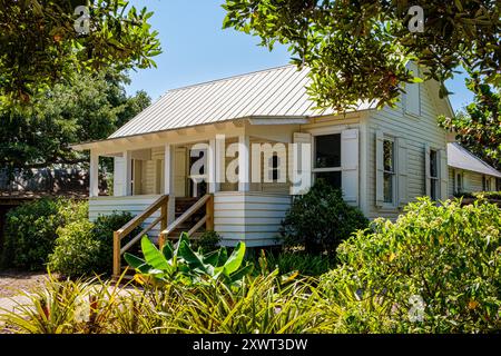 Tindall Pioneer House, Jupiter Inlet Lighthouse, Captain Armours Way ...