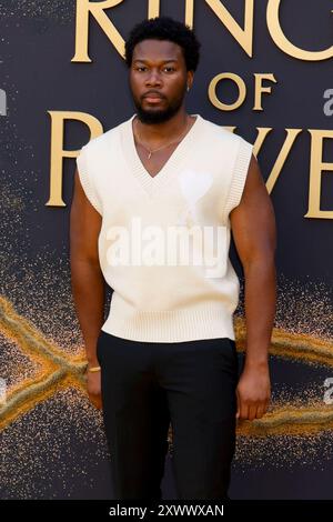 Eric Shango bei der Weltpremiere der 2. Staffel der Amazon Prime Video ...