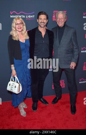 Ginnie Mollner und Duke Moller bei der Premiere des Kinofilms Strange ...
