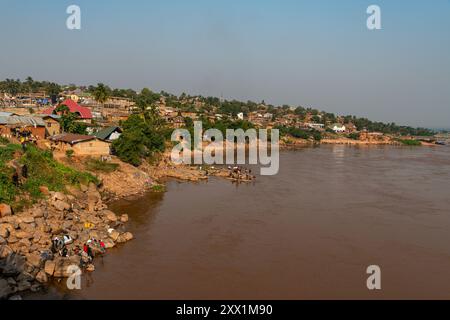 Kasai River flowing through Tshikapa, Kasai, Democratic Republic of Congo, Africa Stock Photo ...