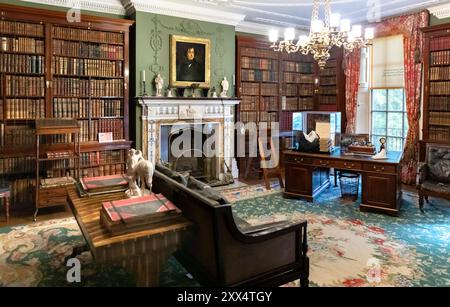 The Library, Hughenden, High Wycombe, UK Stock Photo - Alamy