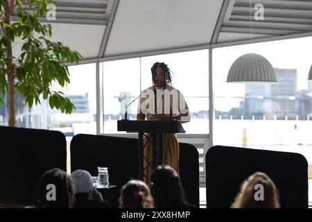 Khaleb Brooks giving inspirational winning speech Stock Photo - Alamy