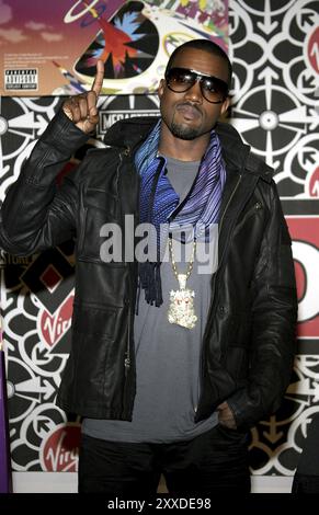 Kanye West fan event and in-store signing of his new album release ...