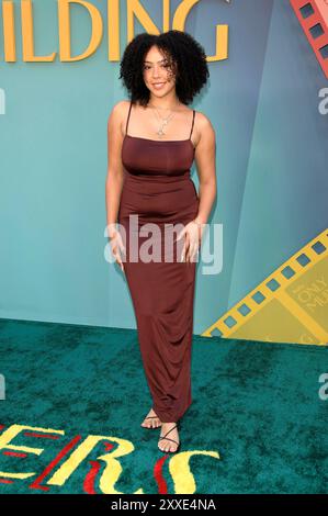 Alexa Beckford bei der Premiere der 4. Staffel der Hulu Serie 'Only ...