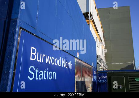 Burwood North Metro Station under construction Stock Photo - Alamy