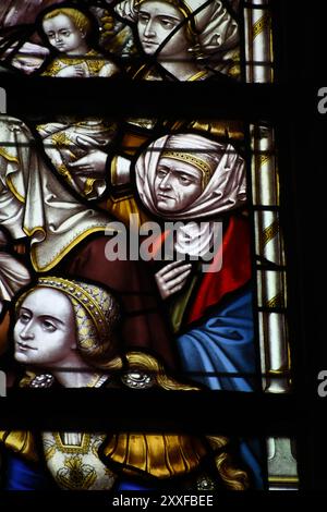 La collégiale Sainte-Waudru de Mons est un édifice religieux catholique ...