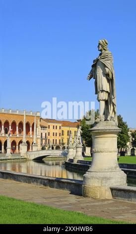 Padua, Veneto, North Italy, Europe. View of Basilica of Saint Anthony ...