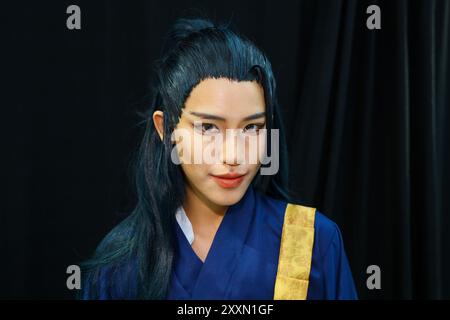 Cosplayer Vincent from Brooklyn is in costume dressed as Geto Suguru ...