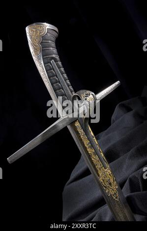 Ancient sabre. A smart variant of the fighting weapon Stock Photo - Alamy