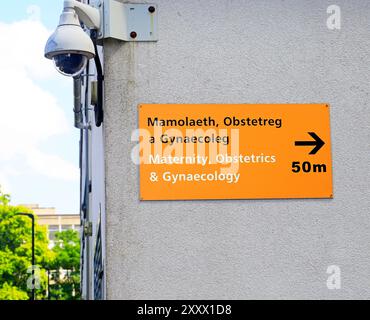 Bilingual sign for Maternity, Obstetrics & Gynaecology unit, University ...