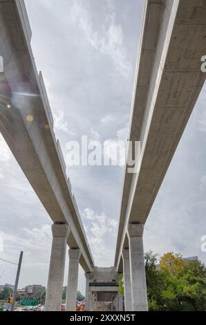 Construction of the Tyson's Corner Metro Station extension on the ...