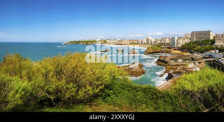 France, Biarritz, View of harbour and shore Stock Photo - Alamy