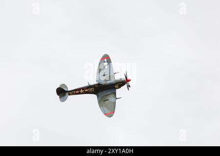 Supermarine Spitfire Mk XVIe, The Suffolk Spitfire, WZ-RR, Porky II, in ...
