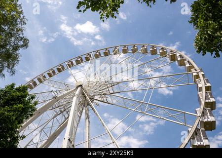 Big Ferris Wheel in Budapest Stock Photo - Alamy
