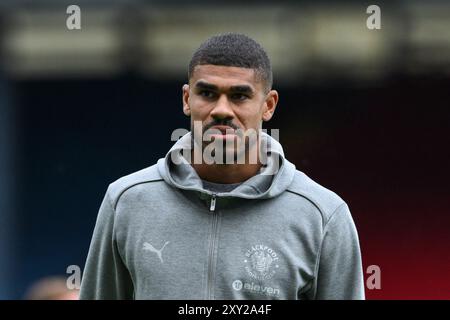 Ashley Fletcher of Blackpool arrives ahead of the Sky Bet League 1 ...