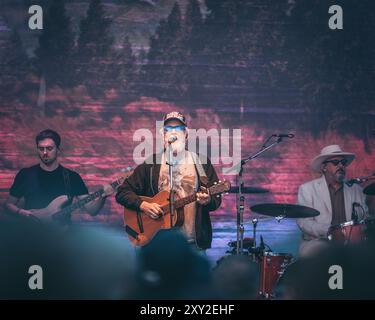 Cake is an American alternative rock band from Sacramento, California ...