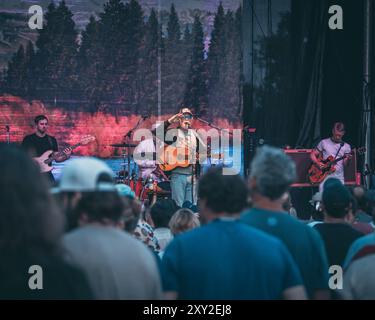 The band CAKE with lead vocalist John McCrea performing in Richmond ...
