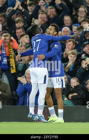 Iliman Ndiaye (10 Everton) celebrates scoring the second Everton goal ...