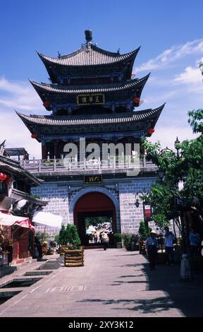 Wuhua House in Dali Old Town in Yunnan, China Stock Photo - Alamy