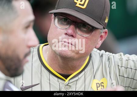 San Diego Padres manager Mike Shildt before of an opening-day baseball ...