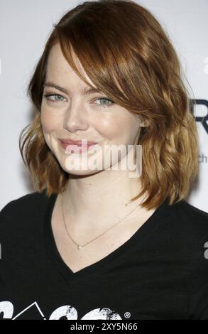 The 5th Biennial Stand Up To Cancer at Walt Disney Concert Hall ...