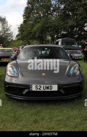 Stylised Photos of a Porsche 911 GT3 Stock Photo - Alamy