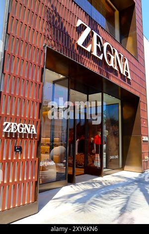 Beverly Hills, California: ZEGNA fashion store on Rodeo Drive, Beverly ...