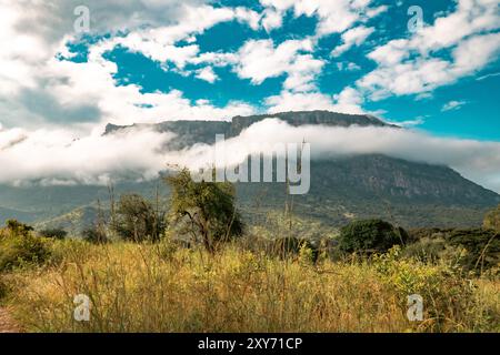 Scenic view of Mount Napak in Karamaoja, Uganda Stock Photo - Alamy