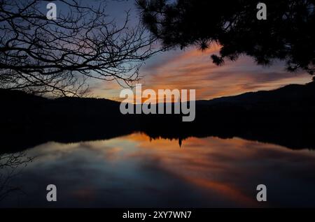panorama del lago di Mercatale Stock Photo - Alamy